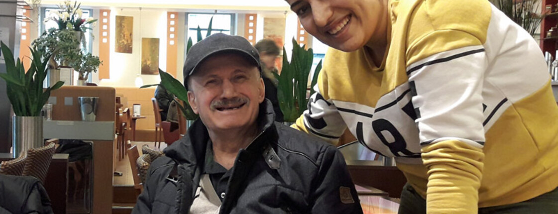 Besuch im Café Thalia: Caritas Oberösterreich